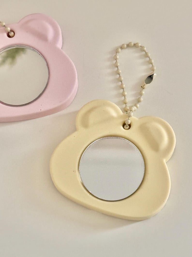 Bear Keyring/ Jesmonite Keyring/ Bear Mirror/ Cute Keyring - Etsy