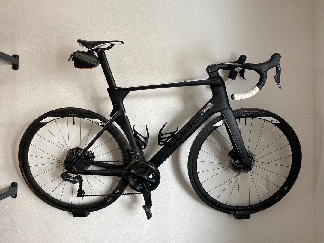Road Bike Wall Mount, Minimalist Mount, Road Bike Wall Mounted Rack ...