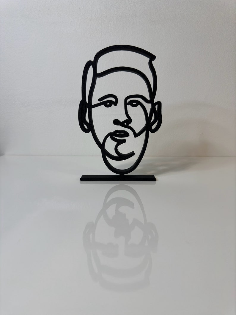 Lionel Messi 3D Sculpture , Stylish Decor , Wire Framed Style , 3D ...