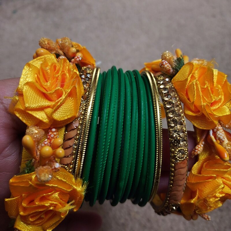 Flower Bangle - Etsy