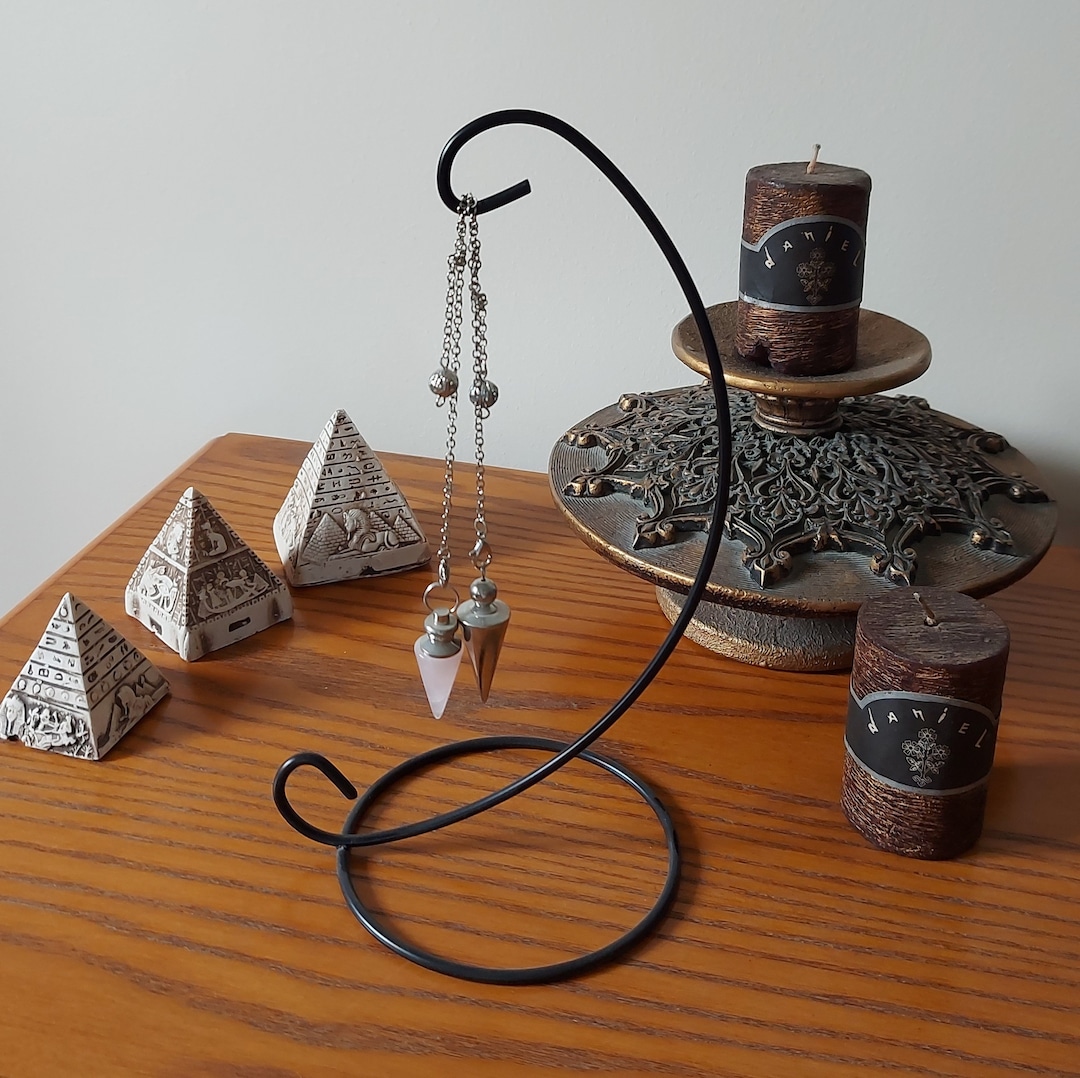 Pendulum Stand for Dowsing Divination, Christmas Ball Ornament or ...