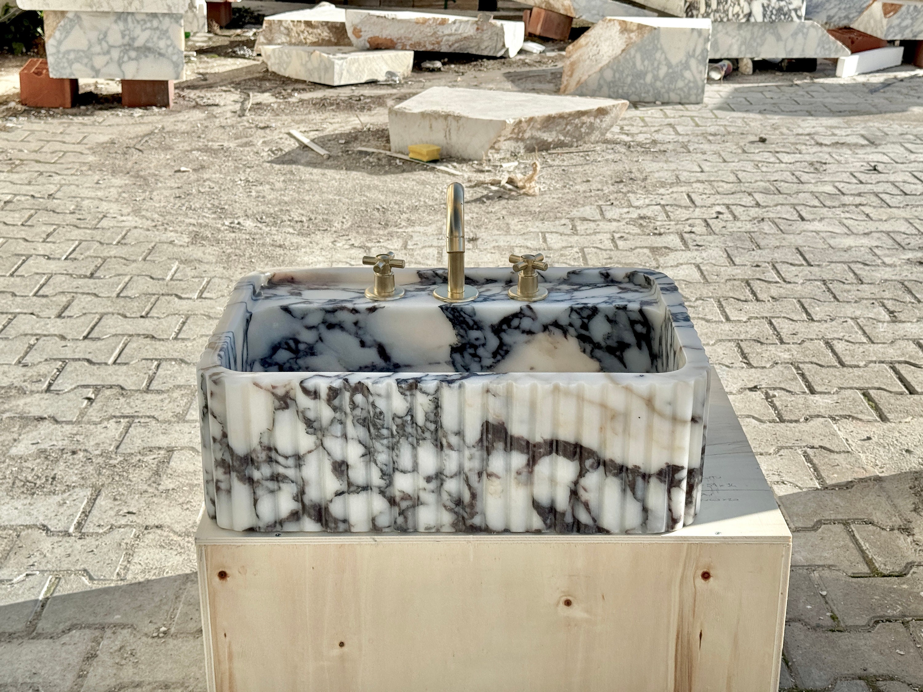 Calacatta Viola Marble Sink,ribbed 3 Sides,marble Wash Basin,trendy ...