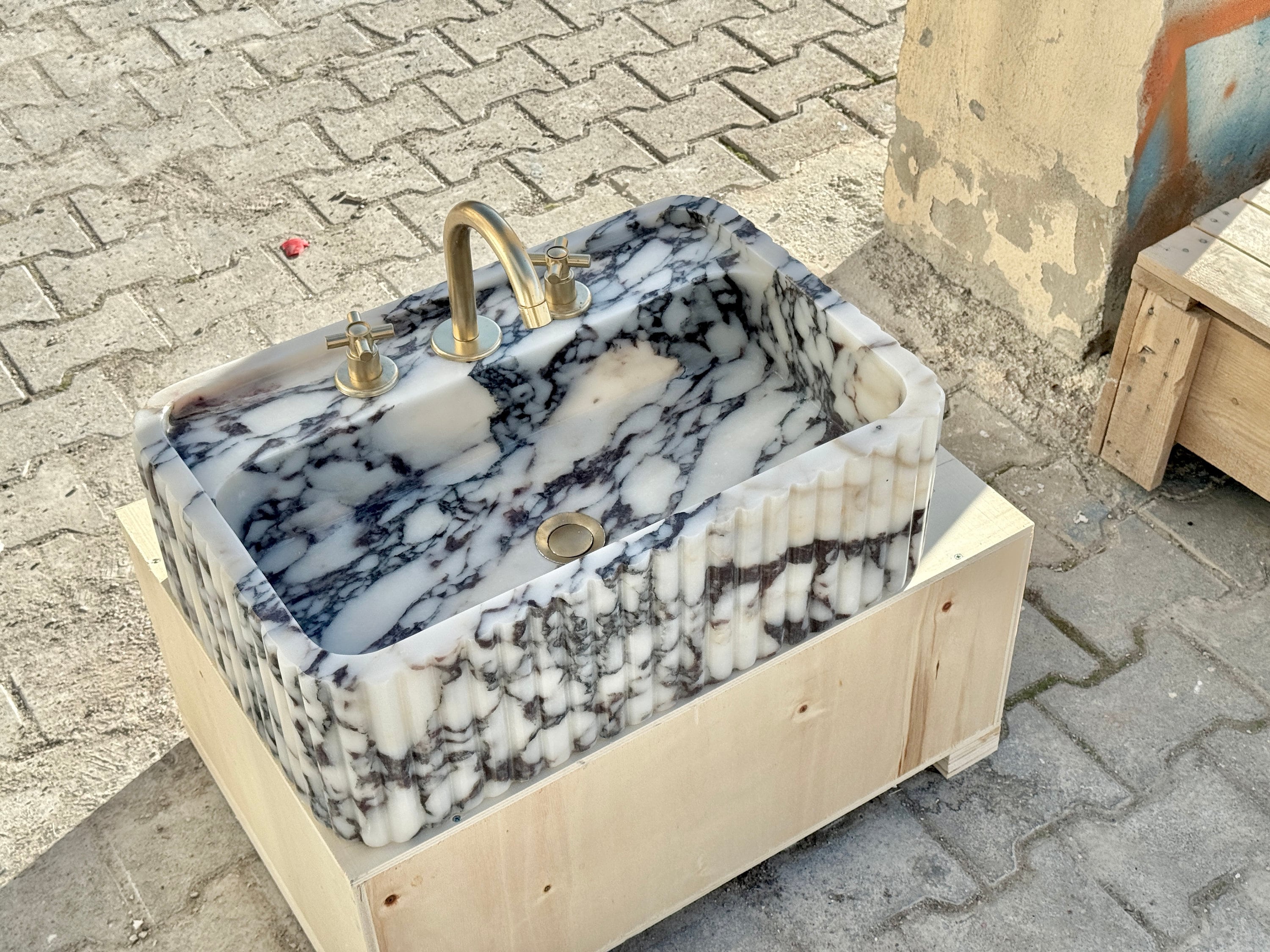 Calacatta Viola Marble Sink,ribbed 3 Sides,marble Wash Basin,trendy ...