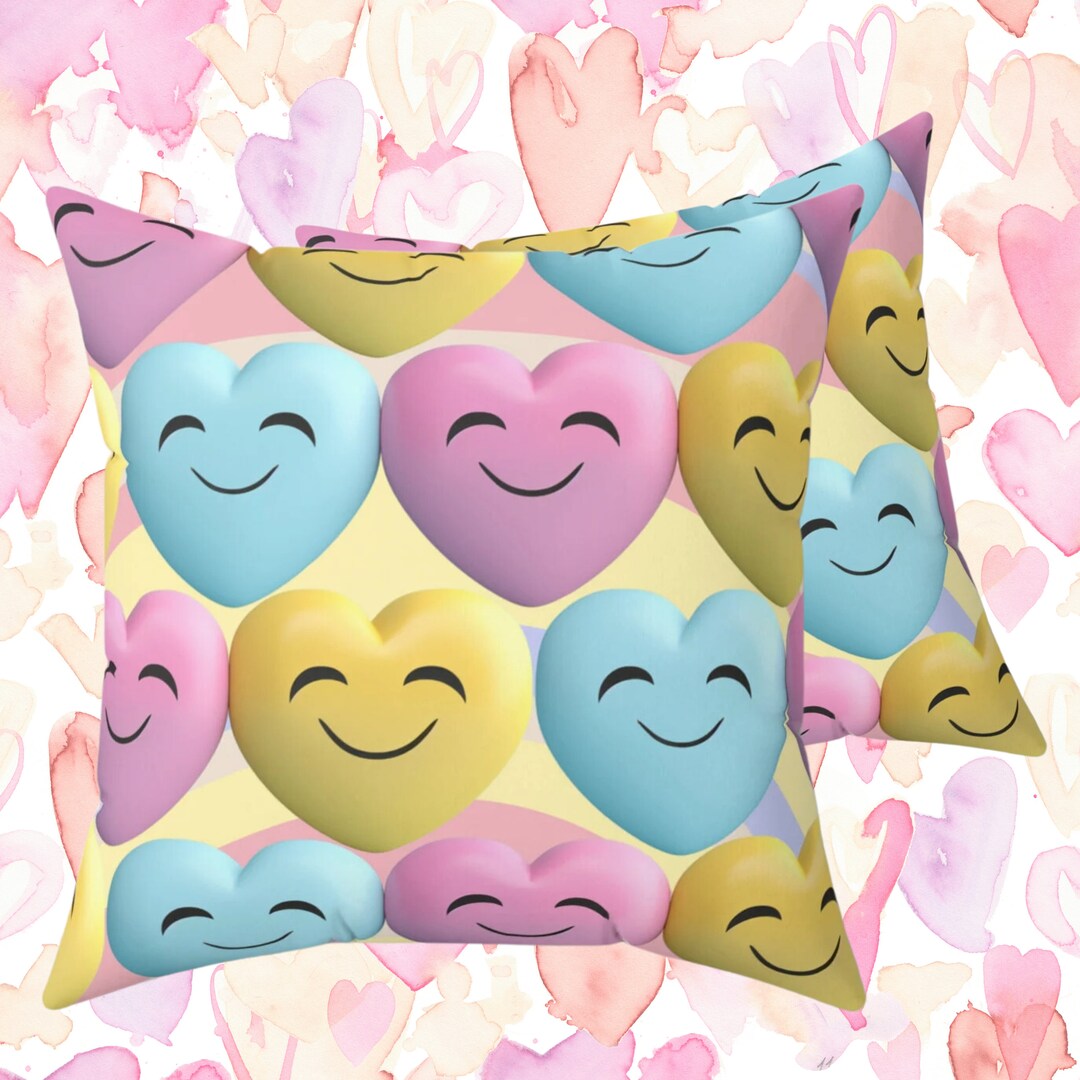 Smiling Emoji Accent Pillow, Year Round Love Gift Squeezable Pillow ...