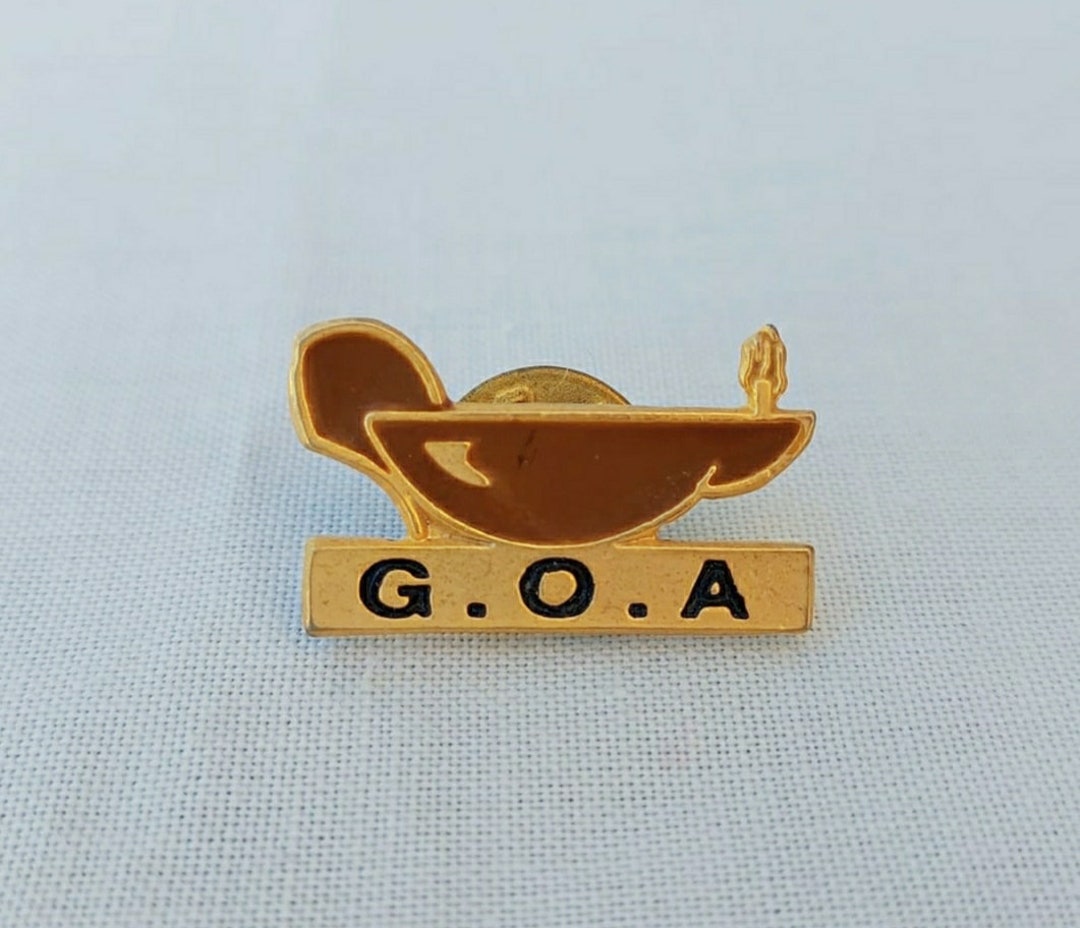 Catholic Religious Brooch. Lapel Buttonhole Badge. Ancient Religious ...