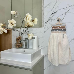 Double-sided Terry Hand Towel With Hanging Loop - Guest Bathroom ...