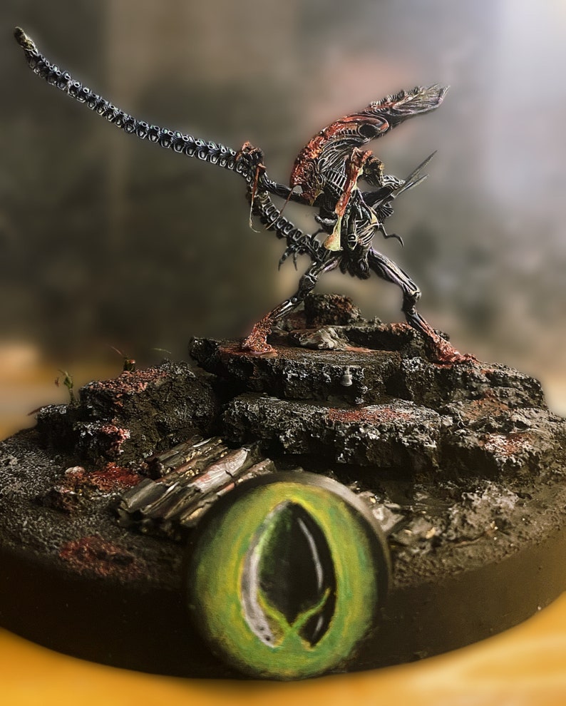 Queen Xenomorph Hand-painted Miniature and Sculpt - Etsy