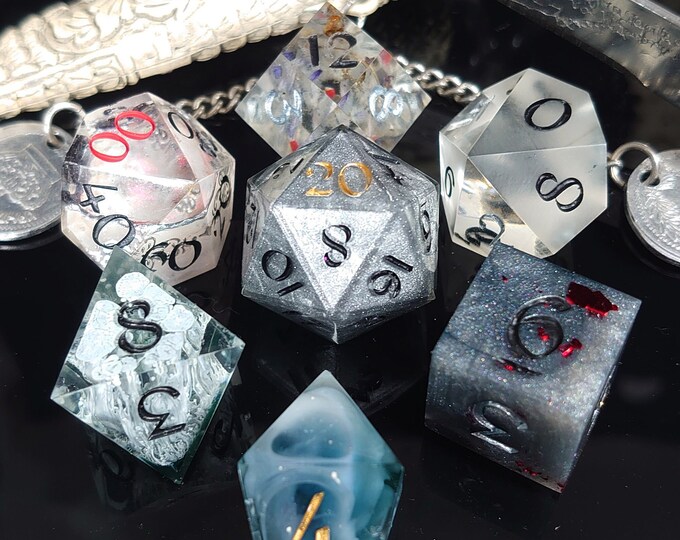 Dragon's Hoard silver Palette Dnd Dice Set 7 Piece Handmade Sharp Edge Polyhedral Resin Dice - Etsy