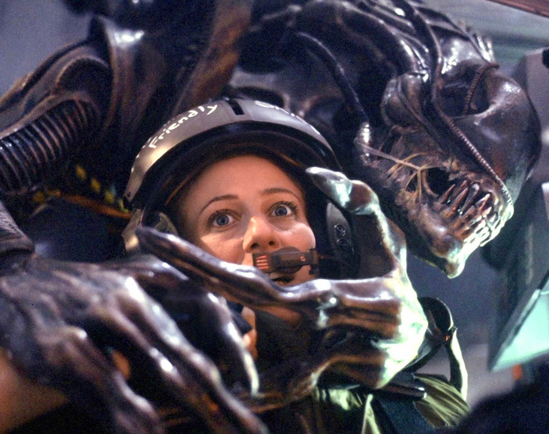 Aliens Artwork,autographs and Memorabilia.personalised by the Actor Who ...