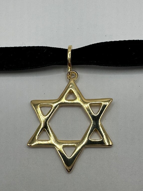 Vintage 9k Gold Star of David Jewish Star Black Velve… - Gem