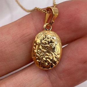 Vintage Tiny Gold Photo Locket 9K Gold Filled Memory Charm Engraved ...