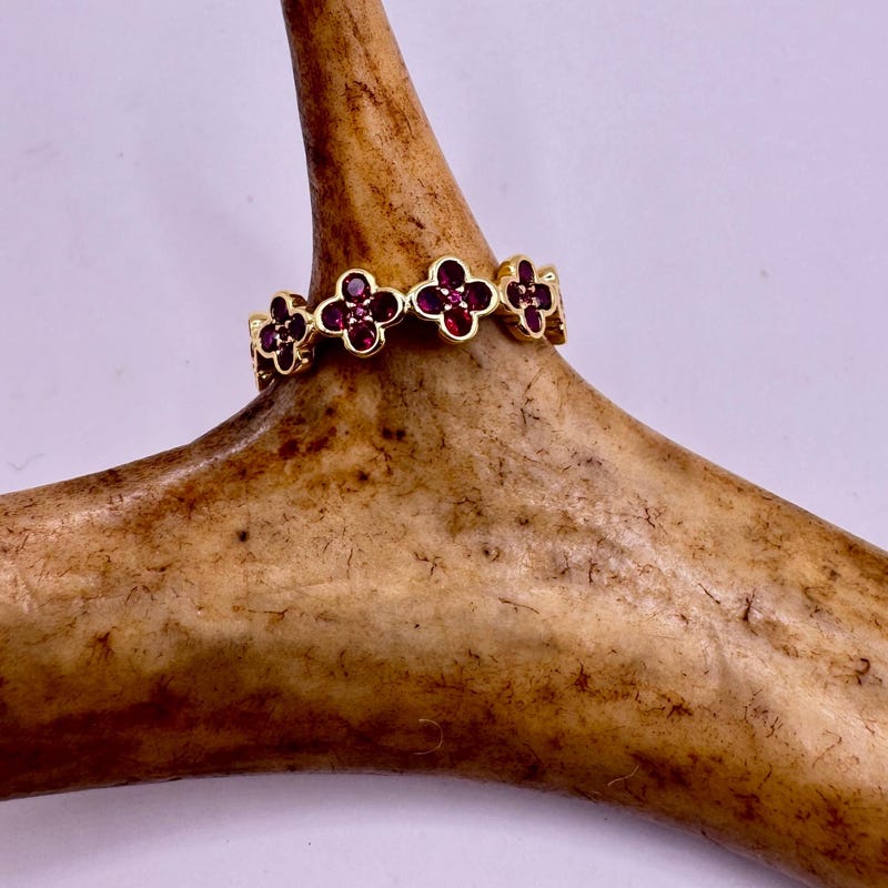 Large Vintage Ruby Flower - Etsy