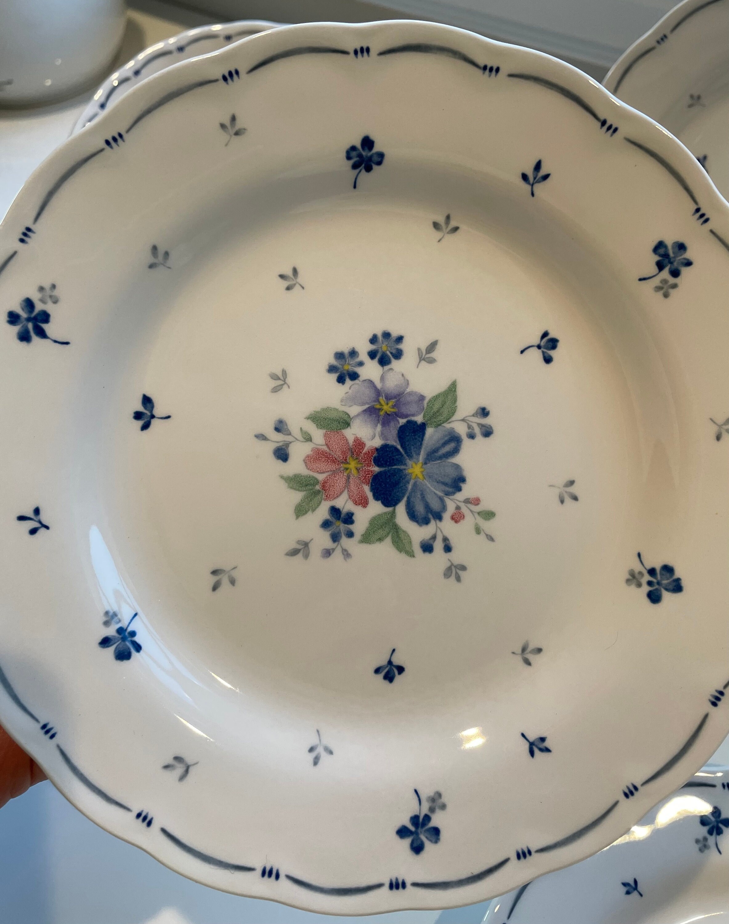 Provincial Designs by NIKKO Japan Dauphine Pattern Cereal Bowls, Salad ...