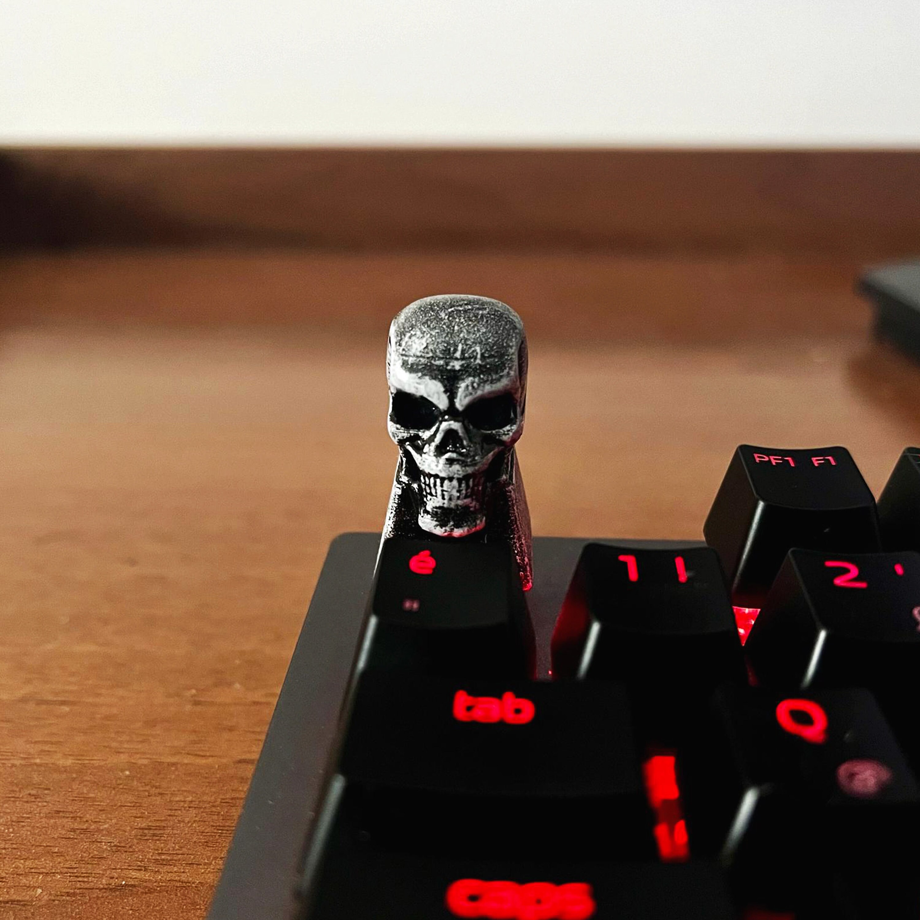 Rugged Skull - Custom Artisan Keycap for Cherry MX Mechanical Keyboards ...