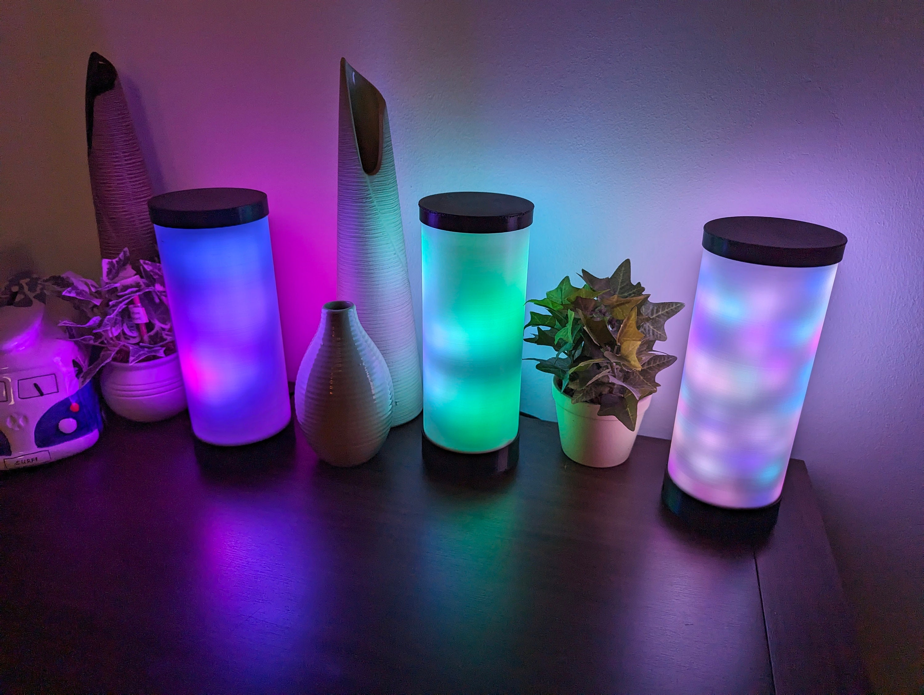 Digital Lava Lamp - Audio Responsive Multicoloured LED - Spectral ...