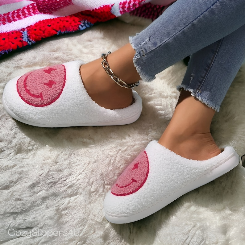 Cozy Smiley Slippers Cute, Funny Slides With Rubber Sole Cute, Funny ...