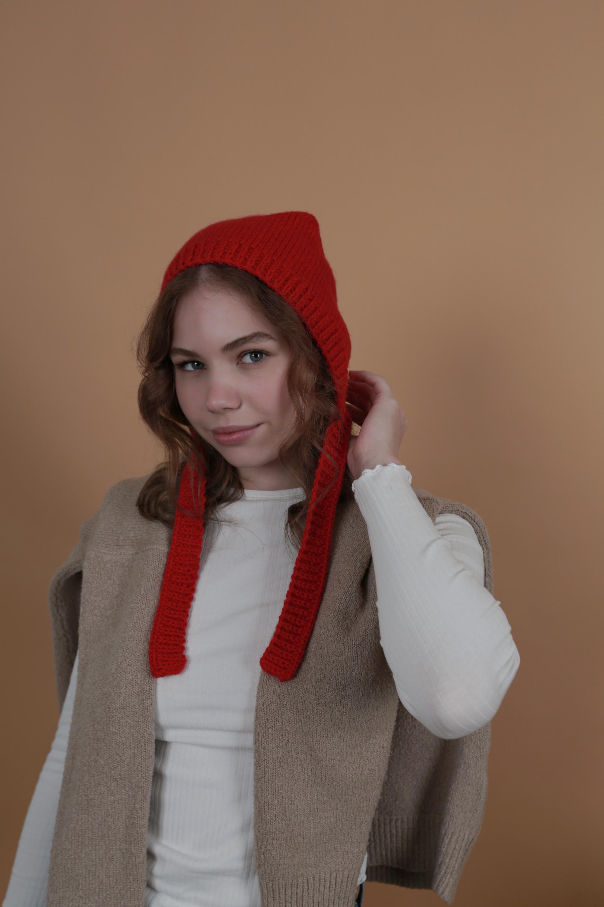 Red Vintage Style Crochet Bonnet Hat, Merino Wool Aviator Bonnet ...