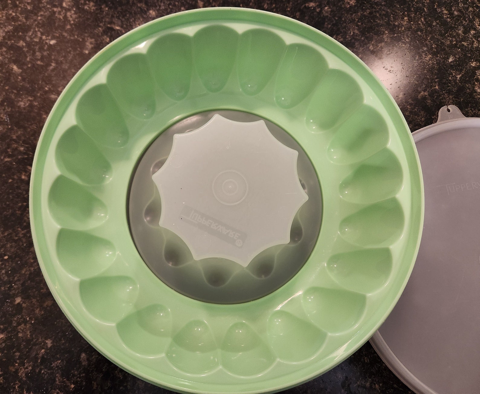 Vintage Tupperware Jello Mold, 3 Piece Jello Pan, Rare Seafoam - Etsy