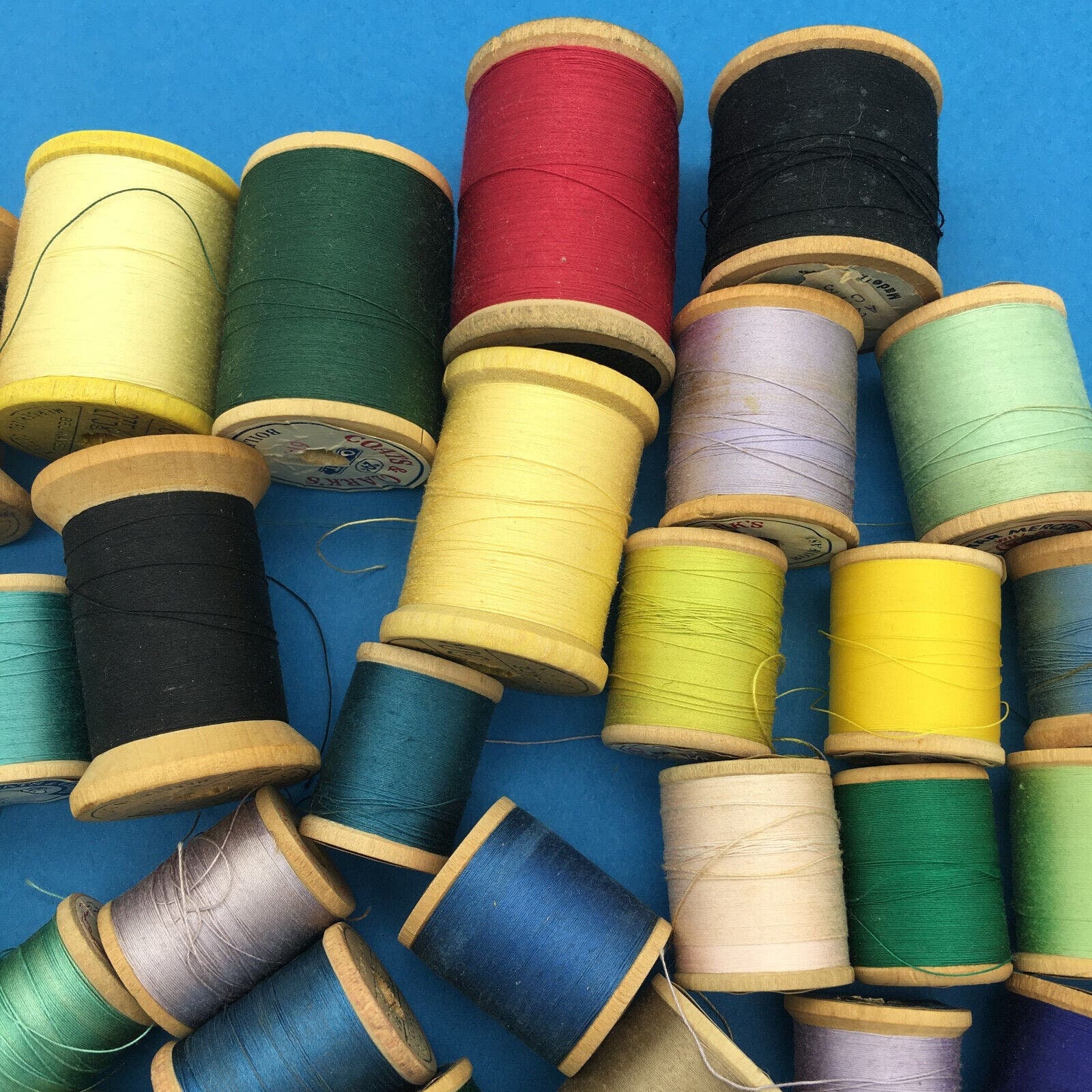 Vintage Wood Spool Thread Lot Mixed Brands and Colors 50 Spools - Used ...