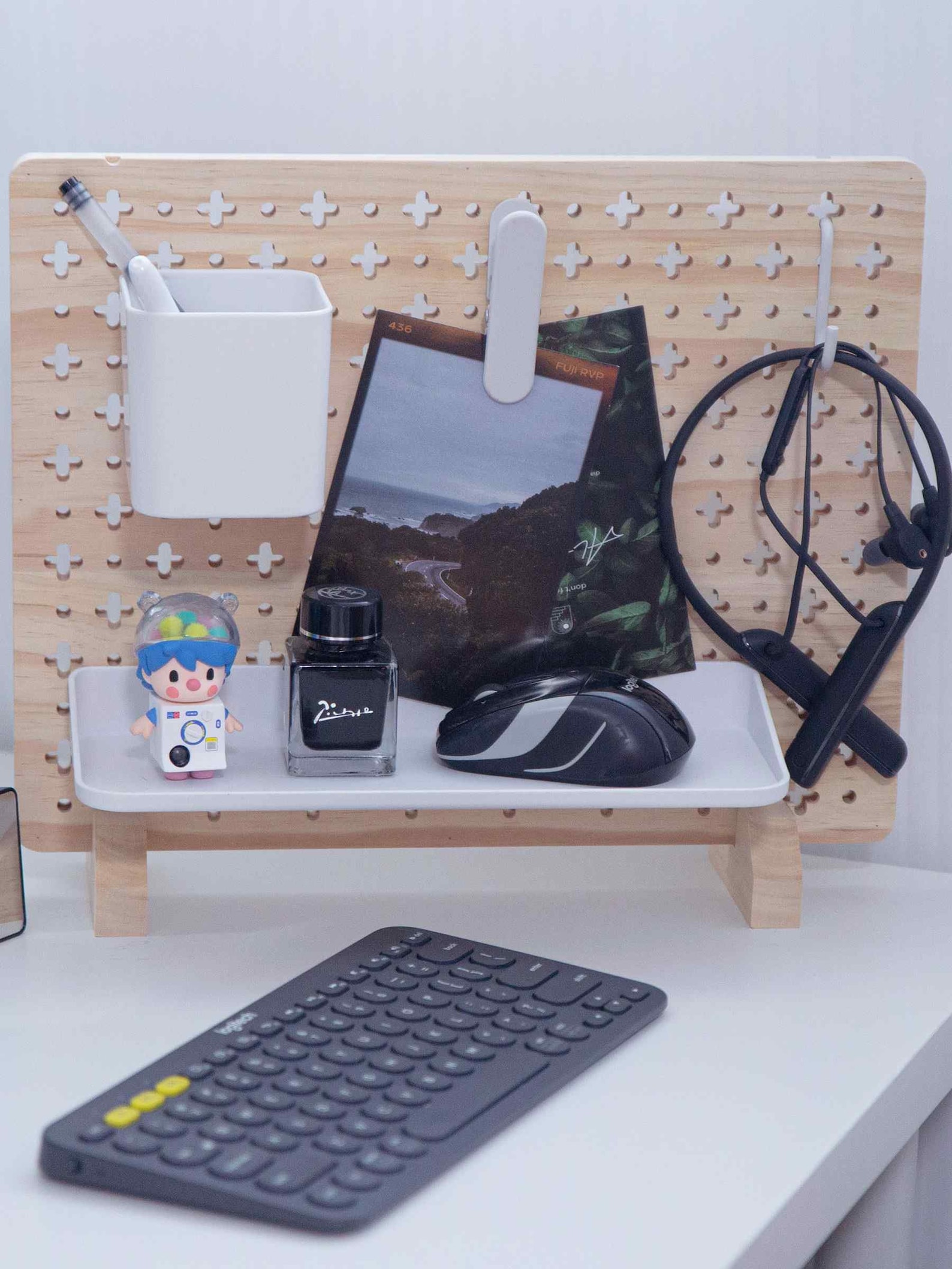 Wooden Desk Pegboard Desk Organizer Living Room Shelf Home Office Desk ...