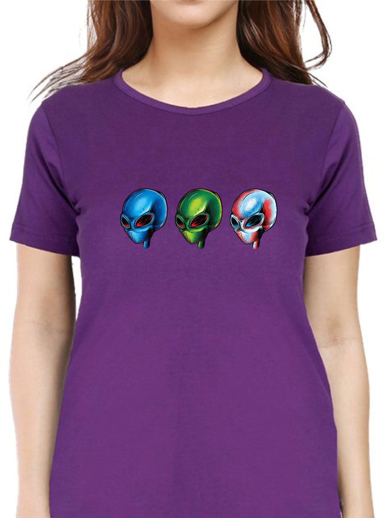 Alien Head Cartoon Womens Short Sleeves Fancy T-shirt Round Neck Design ...