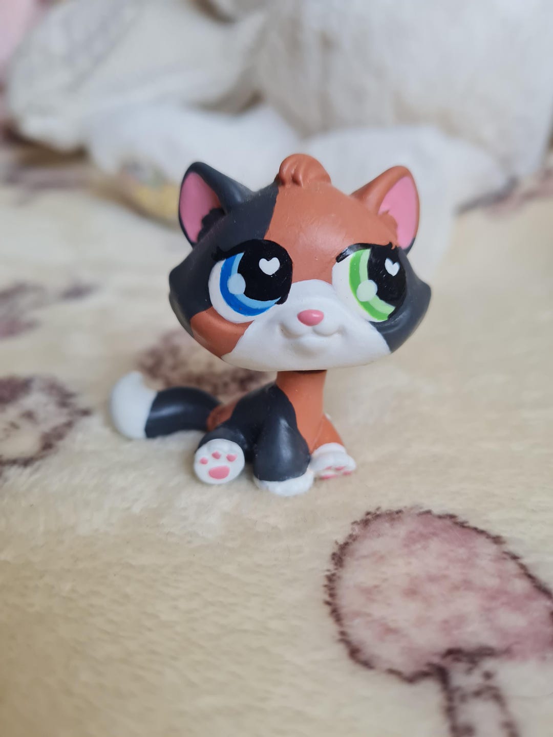 LPS Custom Calico Cat - Etsy