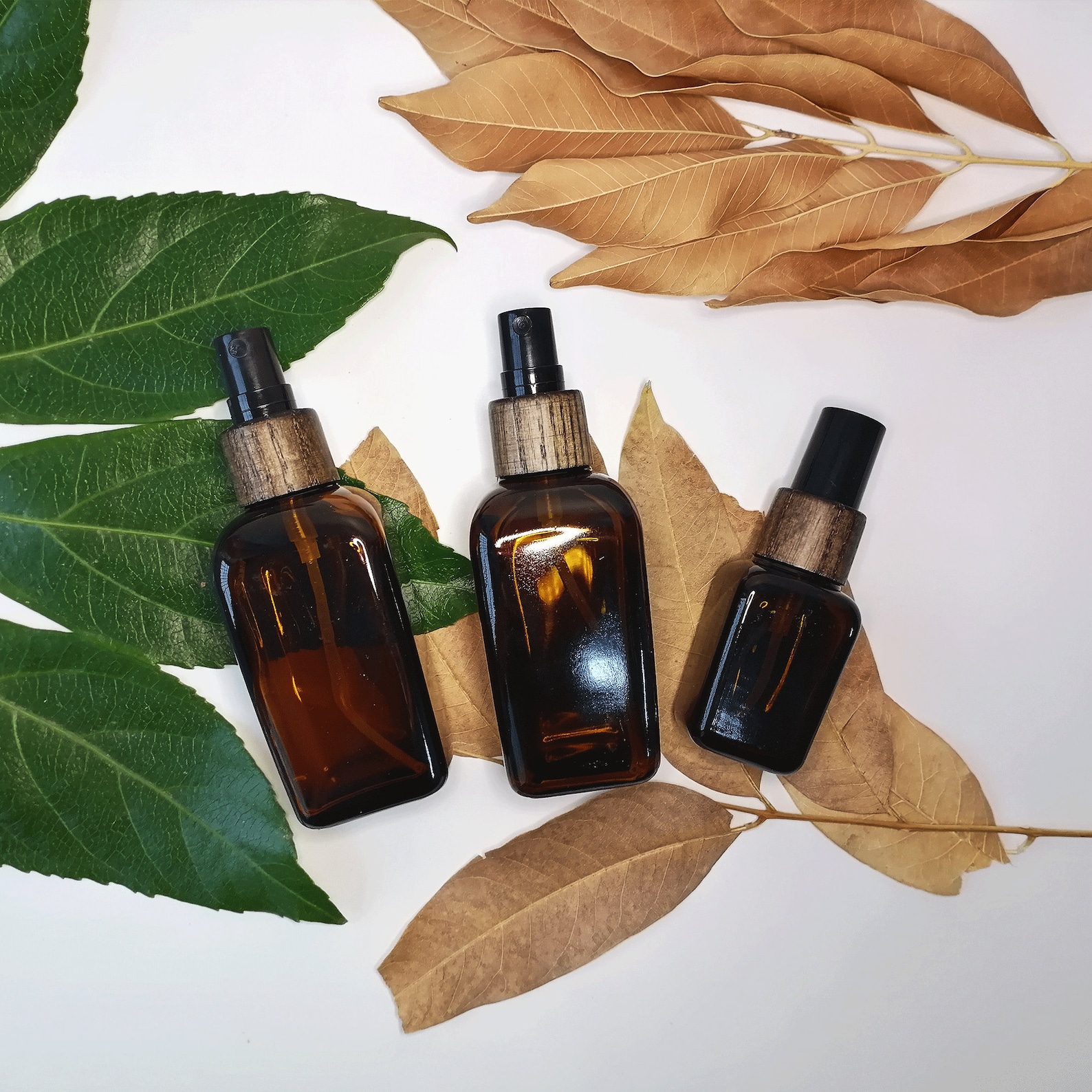 Amber Glass Spray Bottle, Essential Oil Fine Mist Spray Bottle, Perfect ...