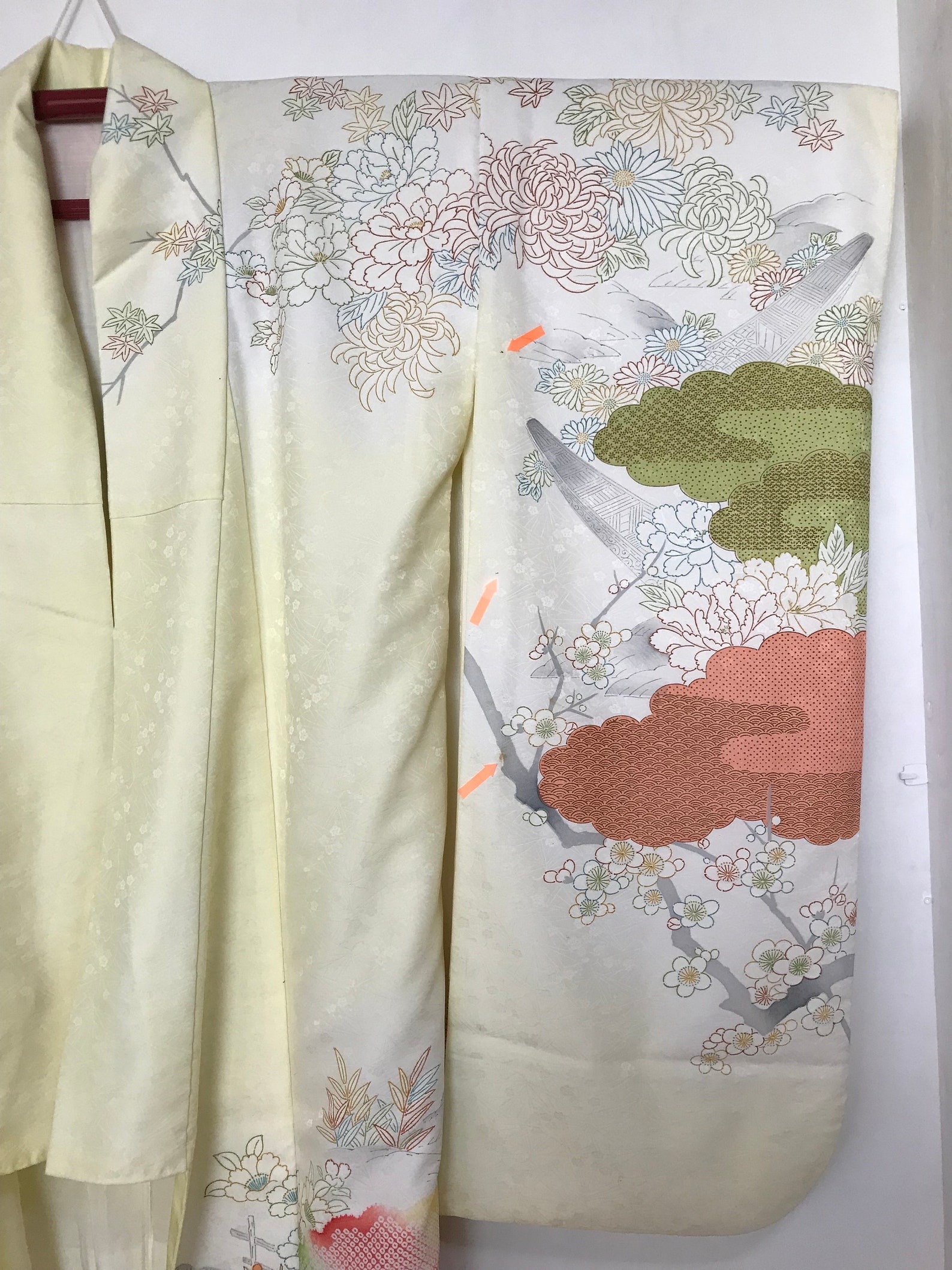Pale Yellow Furisode | Embroidered Wedding Kimono | Long Sleeve ...