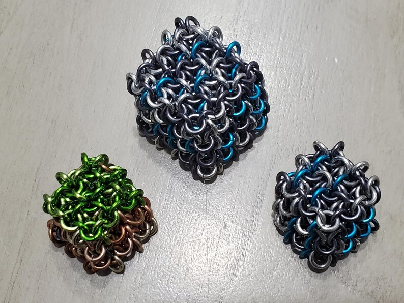 Jelly Cube - Chainmail Fidget Toy - Square Metal Trinket - Multicolored ...