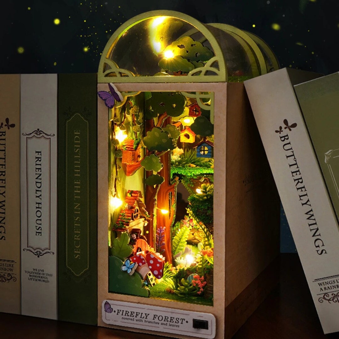 Lord of the Rings Hobbit Book Nook Perfect Home Decoration for All Book ...