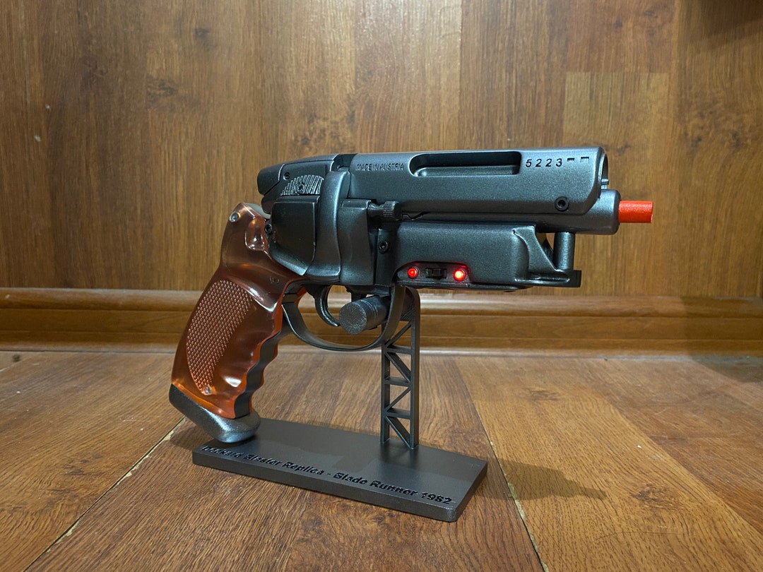 Blade Runner Blaster Replica With Moving Parts and LED Lighting - Etsy UK