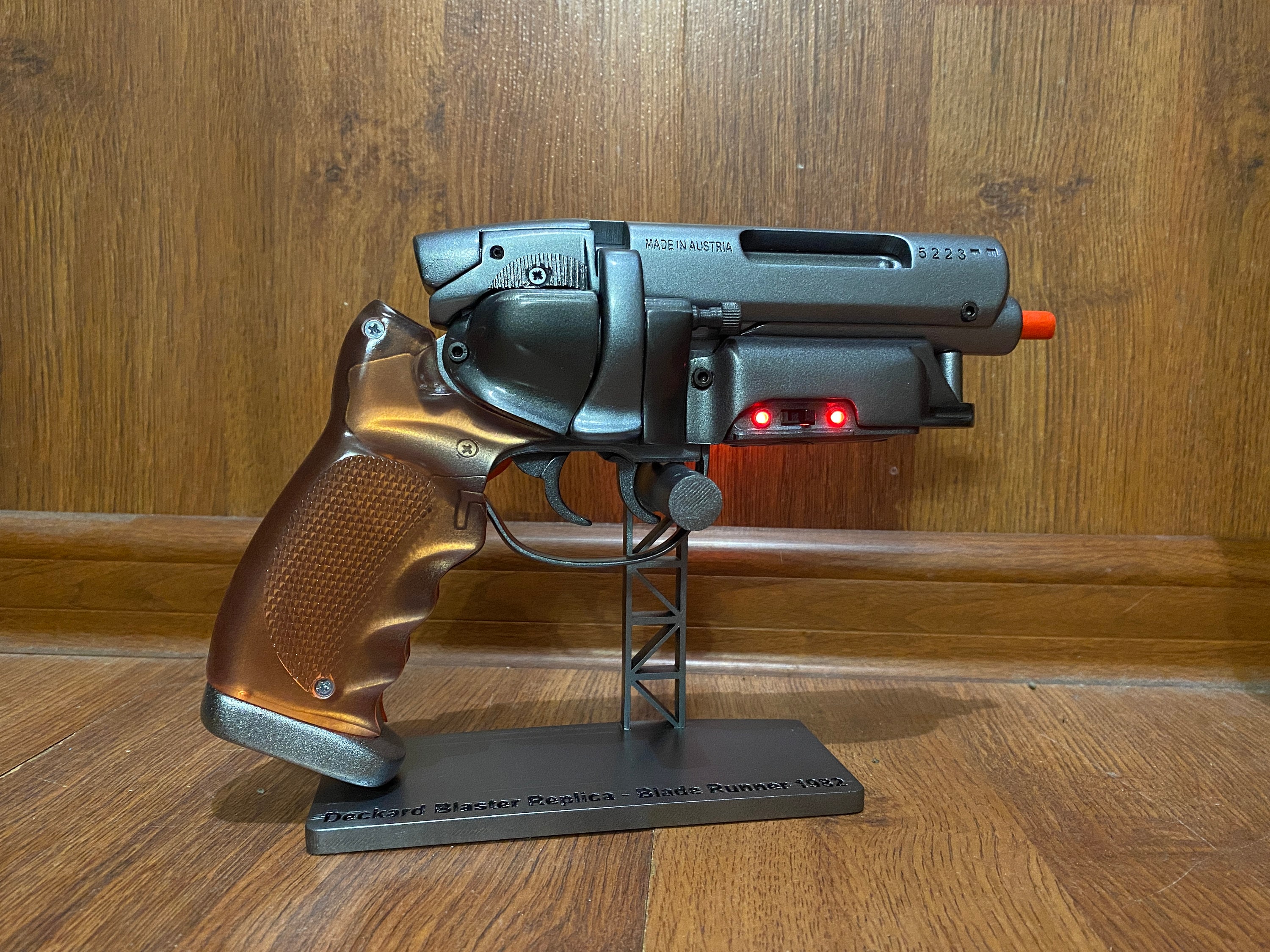 Blade Runner Blaster Replica With Moving Parts and LED Lighting - Etsy