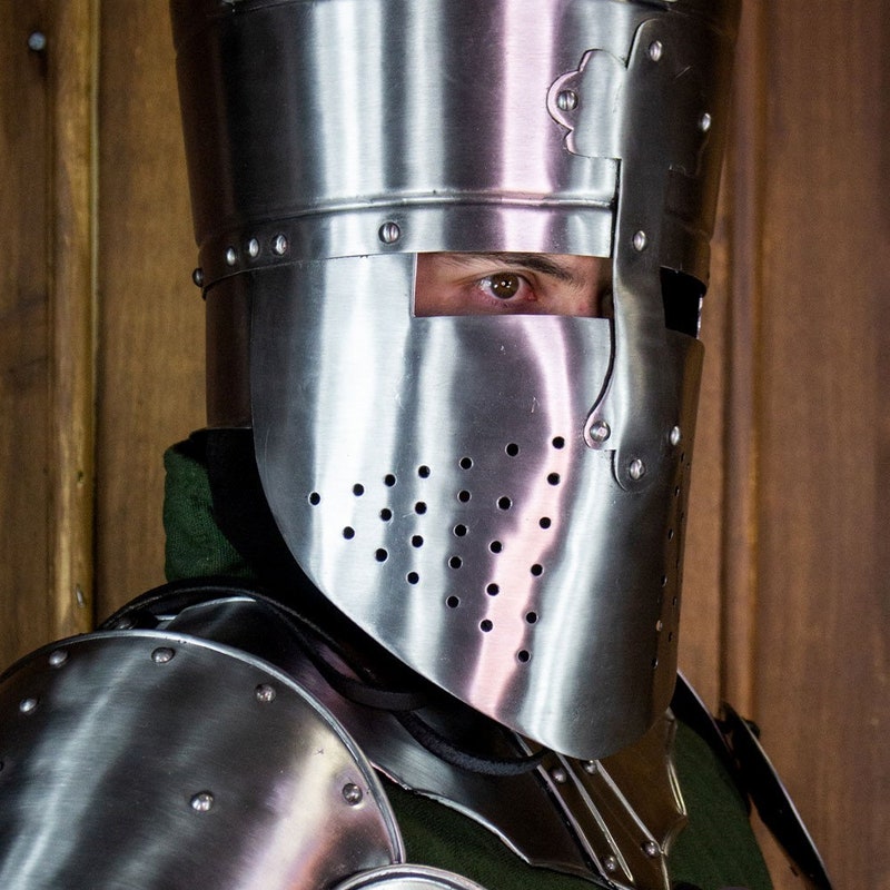 Crusader Costume - Etsy