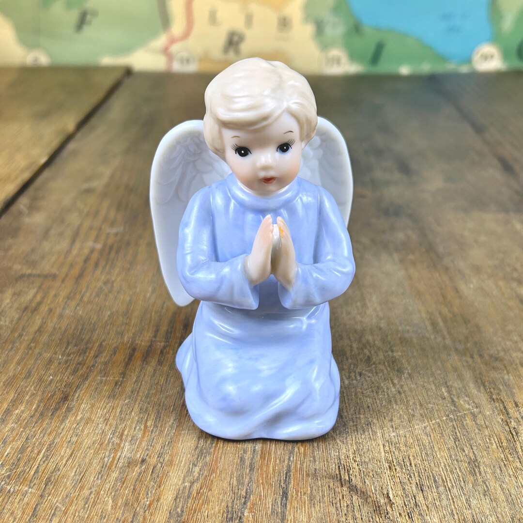 Vintage Lefton Praying Light Blue Angel Figurine | 1994 Geo. Z. Lefton ...
