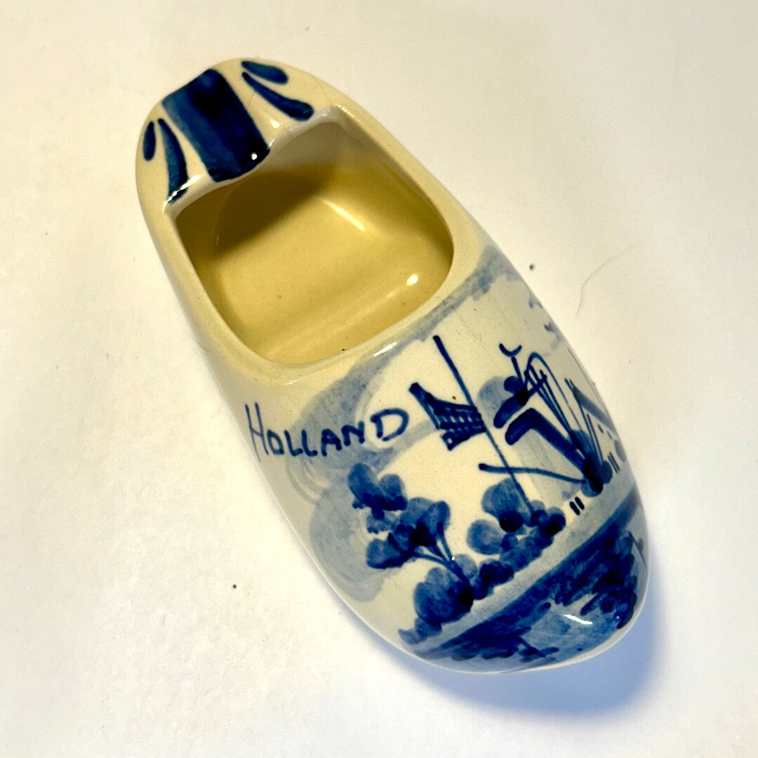 Delft Holland Clog Ashtray: Blue White Ceramic Dutch Shoe - Etsy