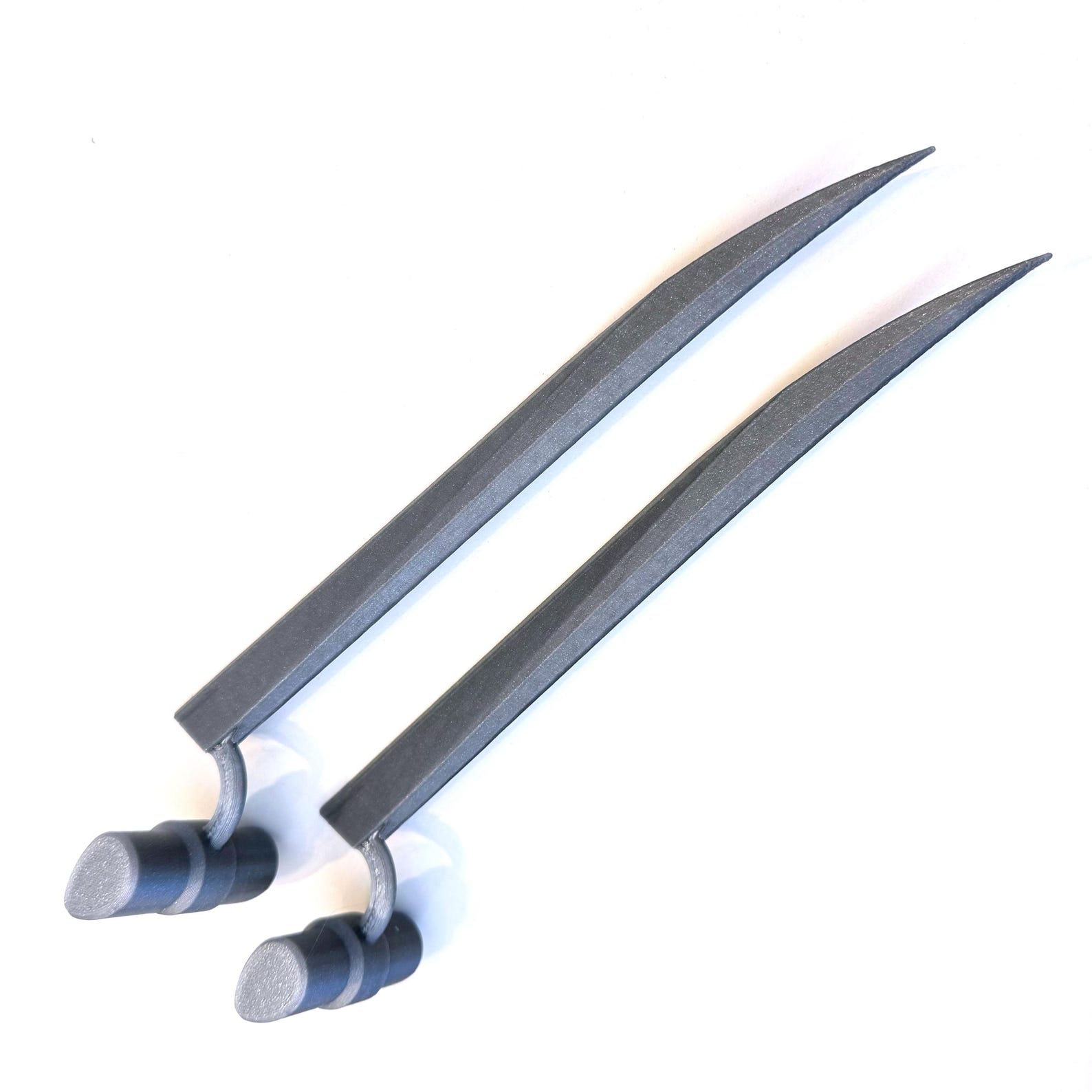 Gabrielle "gabby" Kinney's Claws | X-men Logan Laura Claws | Plastic ...