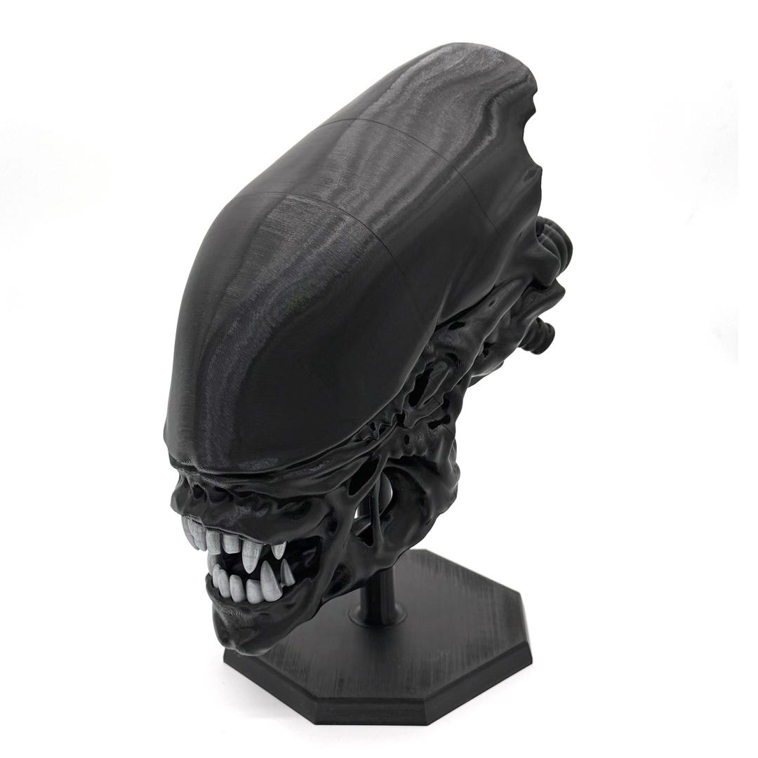 ALIEN XENOMORPH TROPHY | Headphone Holder | Headset Stand | Desk ...