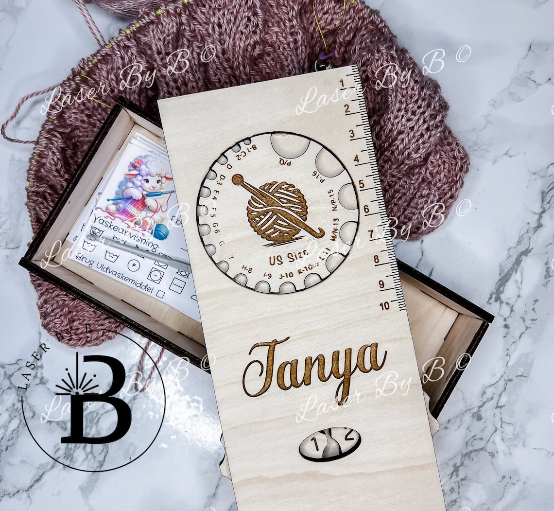 Crochet Tool Box With Integrated Gauge | Adjustable Counter & Measurer ...