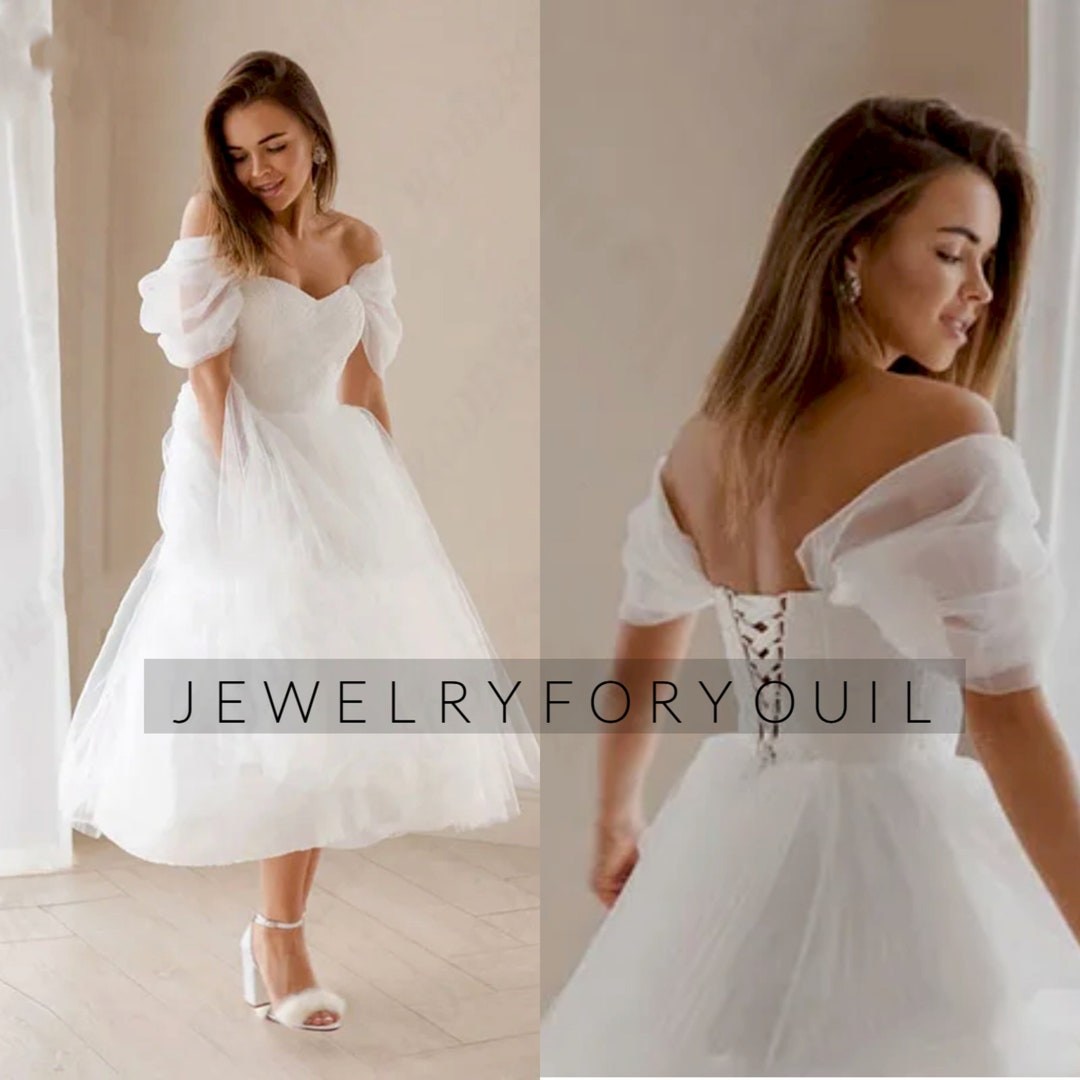 Off Shoulder Short Tulle Princess Wedding Dress Sweetheart Tea Length ...
