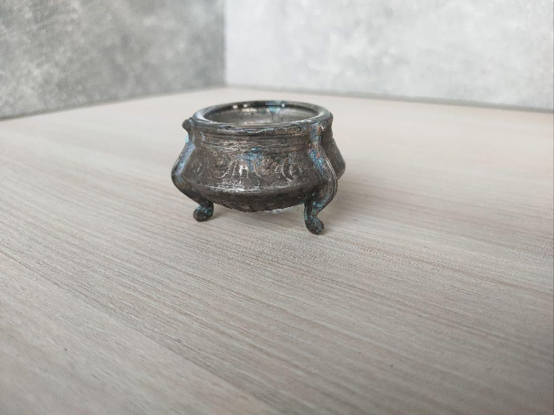 Vintage Brass Tripod Salt Cellar With Glass Liner • Small Cauldron ...