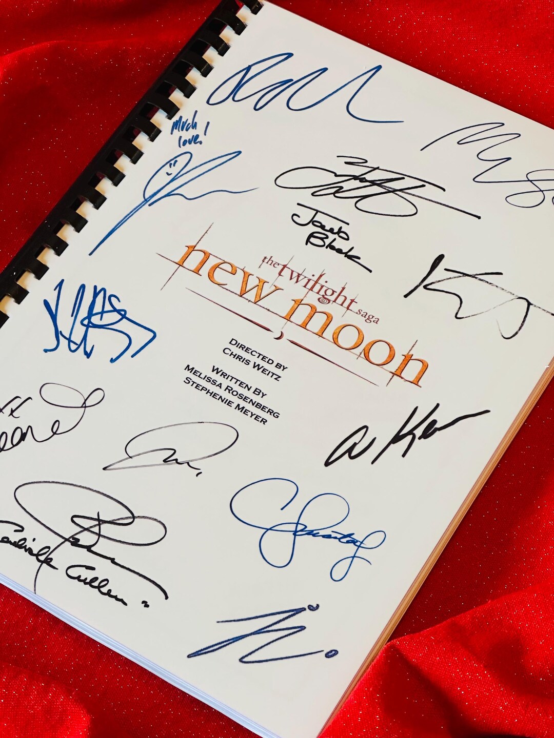 NEW MOON Signed Movie Script, Movie Present, Birthday Gift, Movie Gift ...