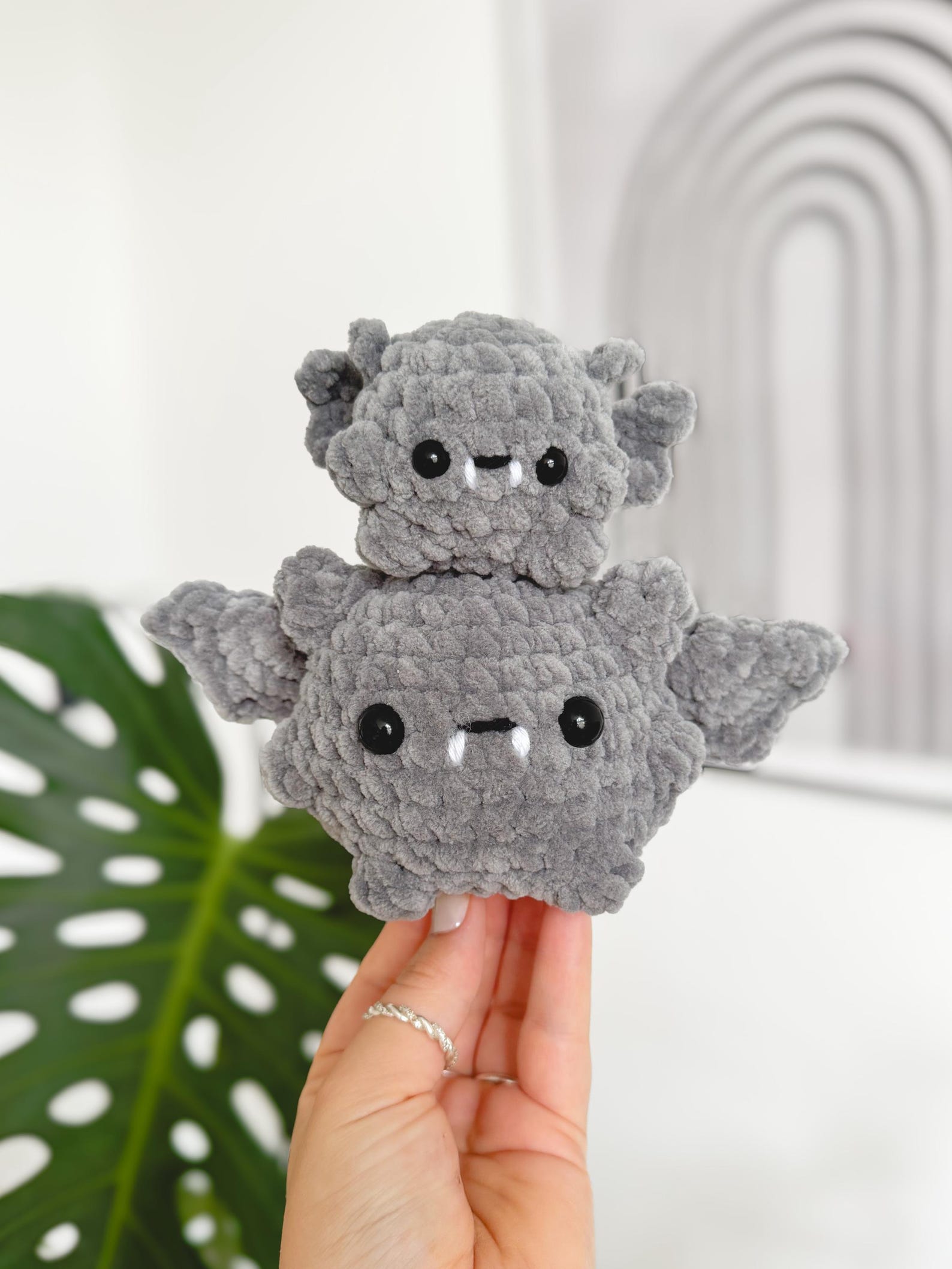 Mini Bat NO SEW | Crochet Pattern | Quick and Easy | Beginner-friendly ...