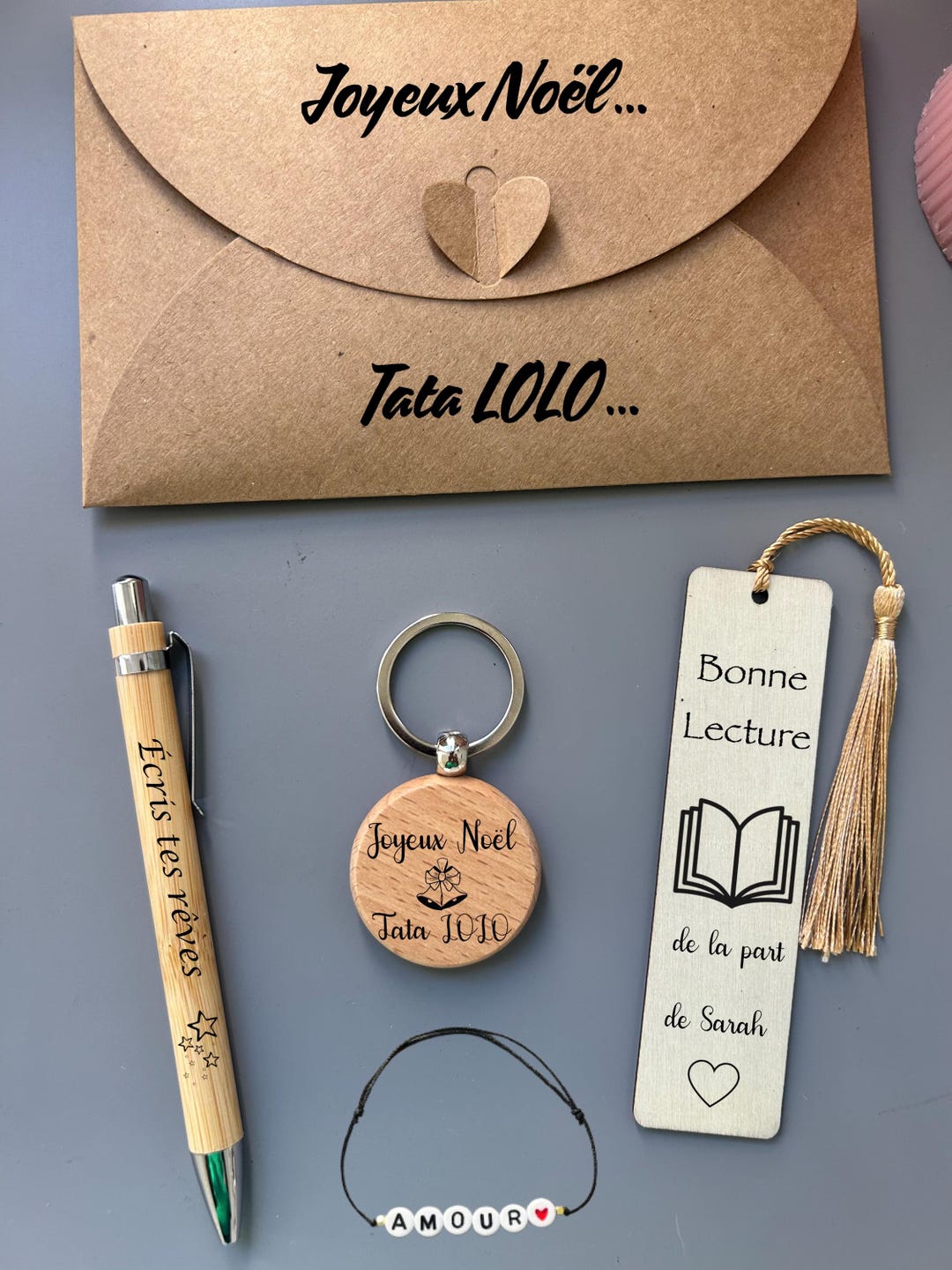 Personalized Christmas Gift Box, Pen, Key Ring, Bookmark, Bracelet ...