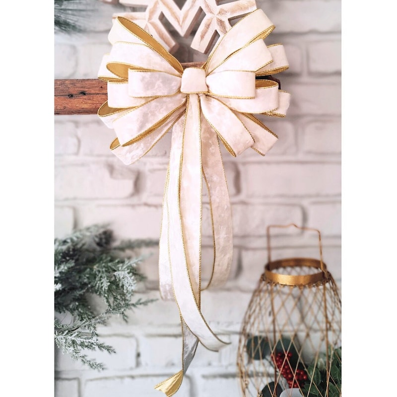 Extra Large Gift Bows - 60+ Gift Ideas for 2025