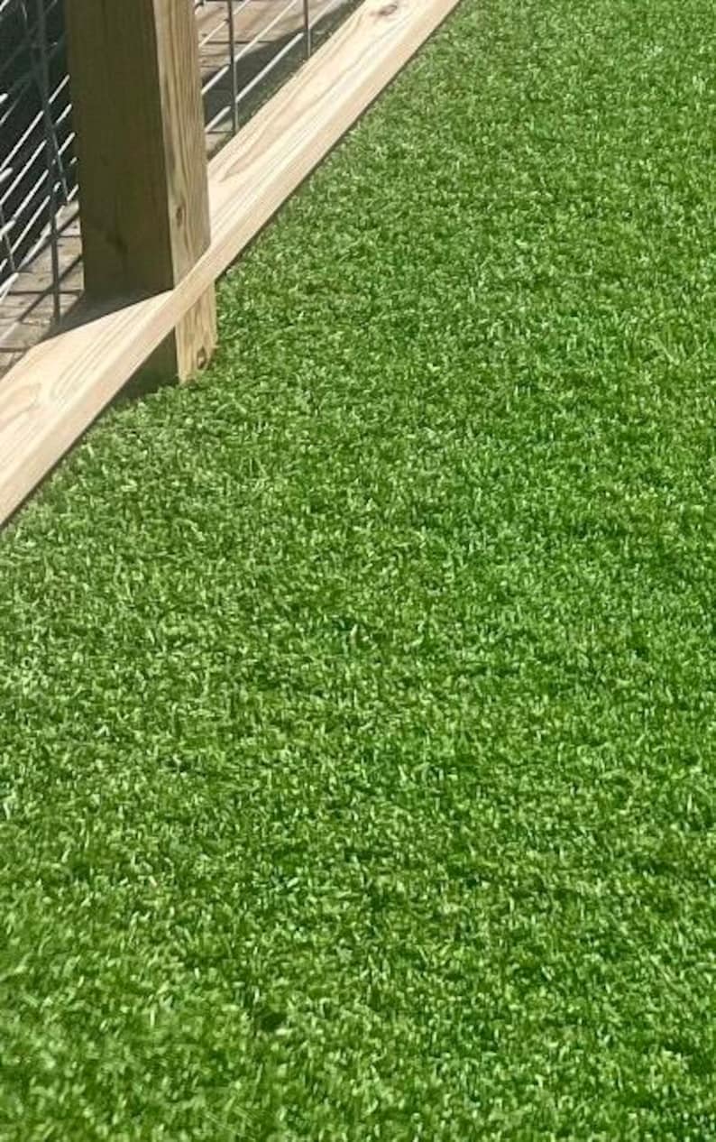Recycled Artificial Grass Square - Turf for Crafts, Decorations, Pet ...