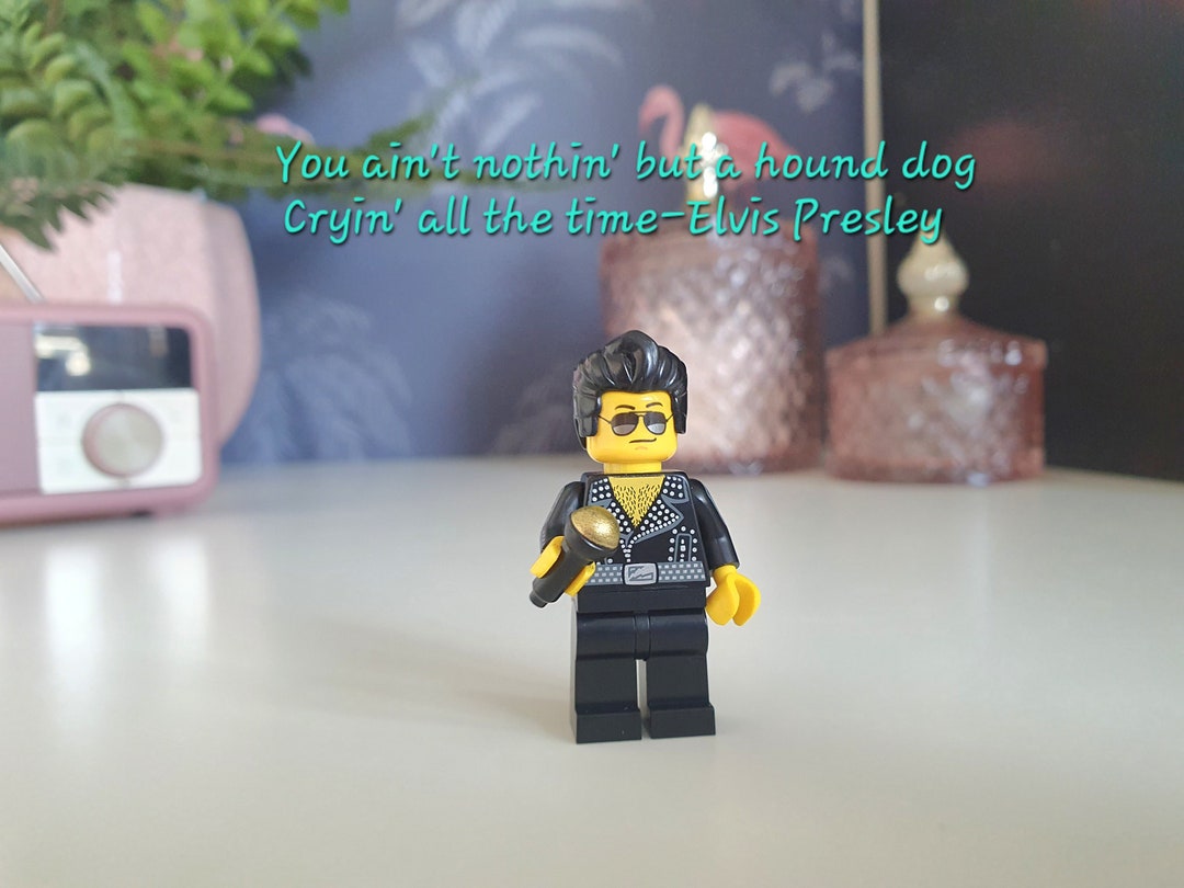 Elvis Presley LEGO® Minifigure Keychain: Rock 'n' Roll Gift - Etsy
