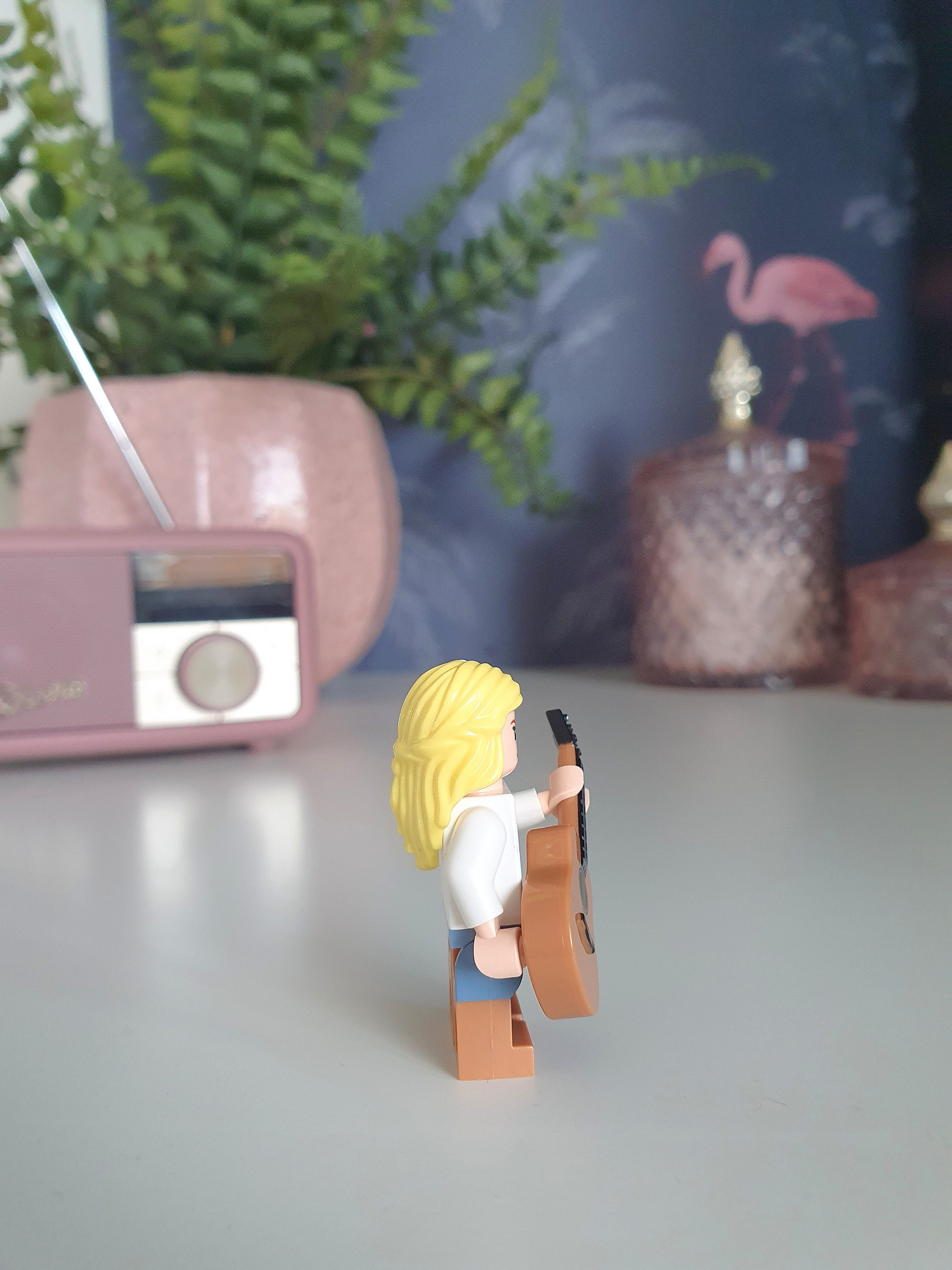 Taylor Swift® Country/pop Music Custom Minifigure. Taylor Swift® With ...