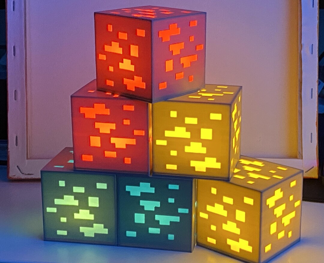 Minecraft Pixelated Cube Night Lamp / Redstone / Diamond / Gold / Ore ...