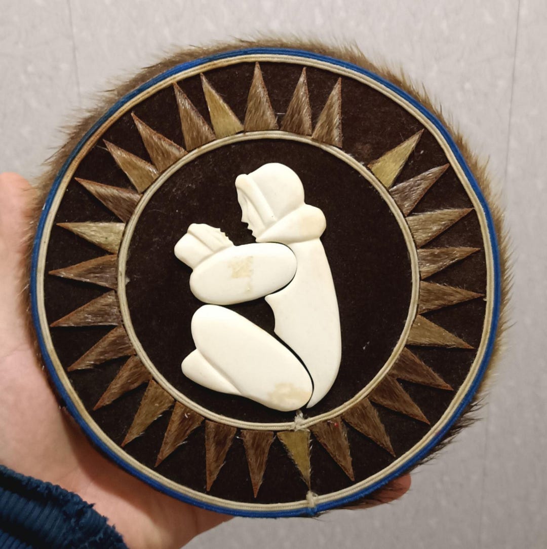 Wall Plaque Yupik Eskimo Inuit "inuit's Mother With a Baby" - Inuit's ...