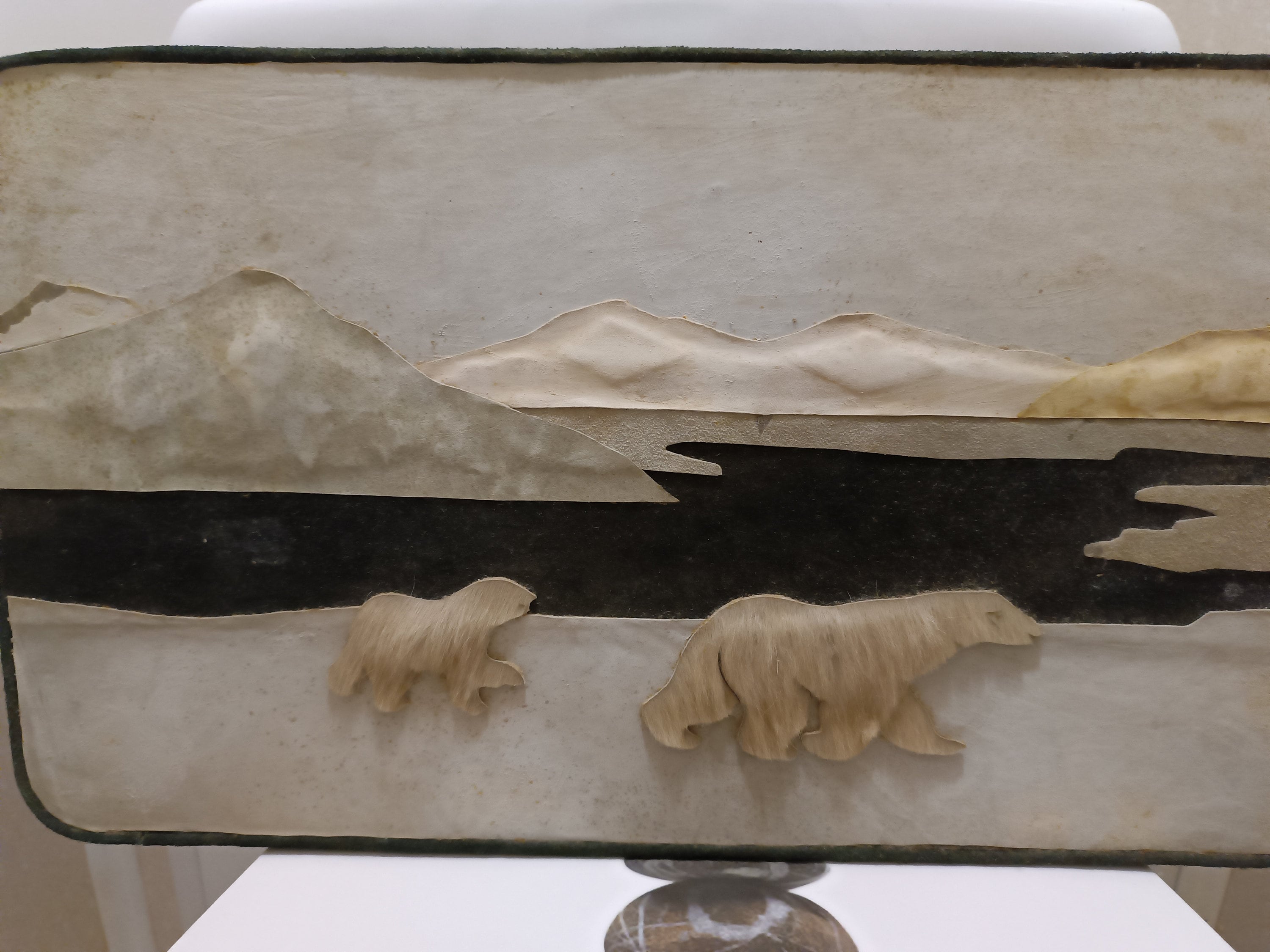 Midd. 20 C. Inuit Yupik Eskimo Wall Plaque "polar Bears" - Inuit's ...